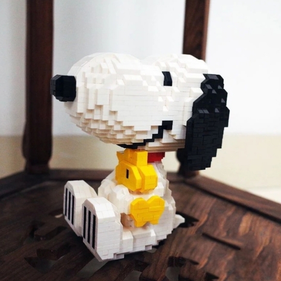 Accessories | New Snoopy Building Block Set Snoopy Collectible Red ...